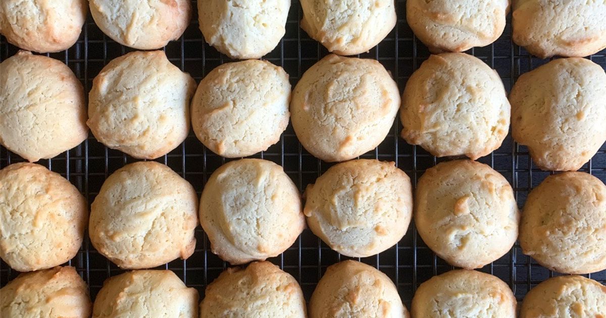 Pound Cake Turned Soft Biscuits Recipe by Hiroko Liston - Cookpad