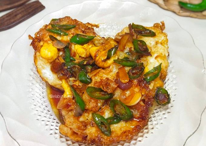 Resep Telur Kecap Lombok Ijo oleh Bunda Ela - Cookpad