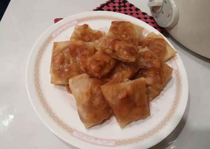 Resep Lumpia Apel Strudel oleh @rockadocta - Cookpad