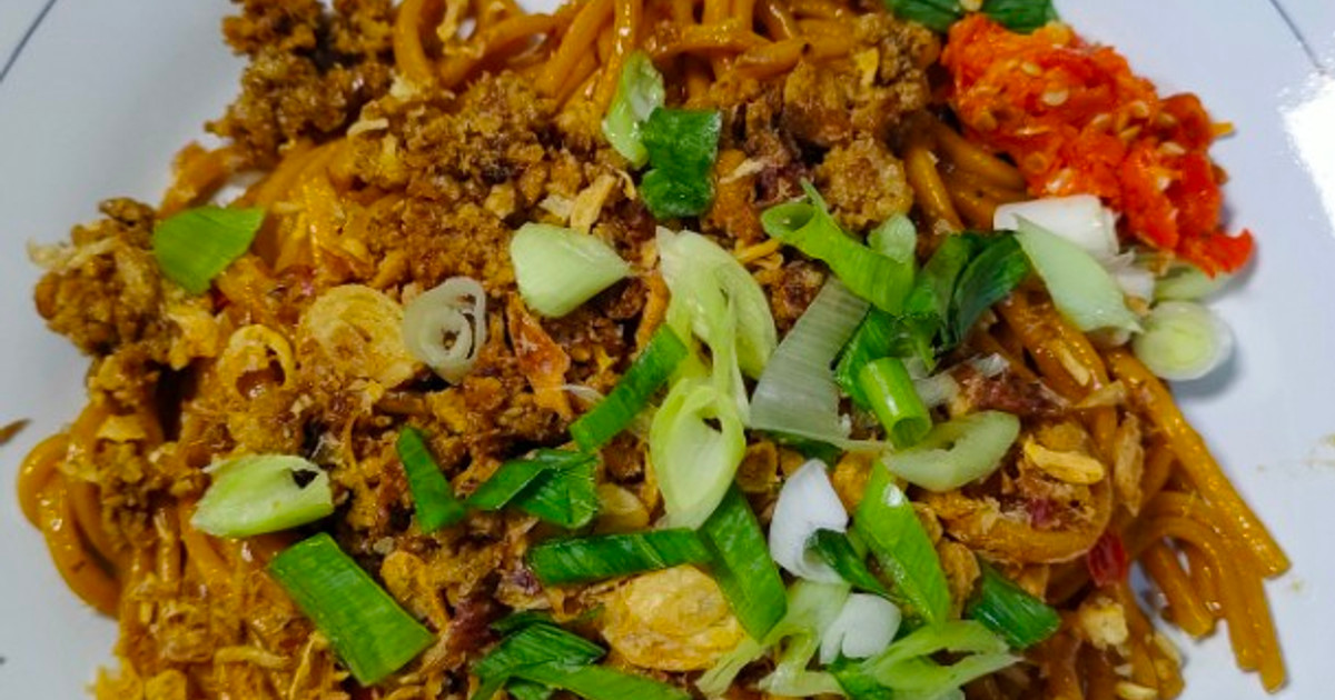 Resep Mie Gacoan Ala Ala Dengan Mie Gomak oleh Erni Apriana - Cookpad