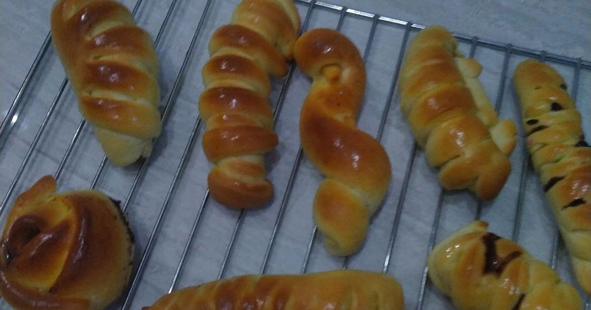 Resep Bentuk Roti Simple oleh Mita.W#MommyFayzel# - Cookpad