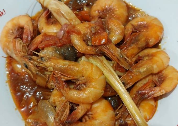 Resep Udang saos padang rumahan oleh Liya Setiyani - Cookpad