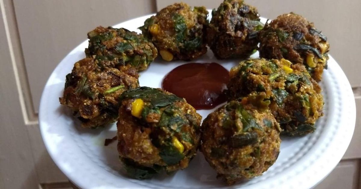 Corn Spinach Pakoda Recipe by Usha V Bhat - Cookpad