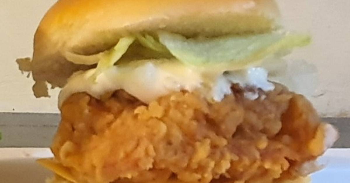 Crispy chicken burger Recipe by Navin Usman - Cookpad