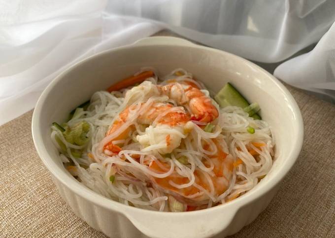 Resipi Thai Glass Noodle Salad Yum Woon Sen🇹🇭 oleh Ruth - Cookpad