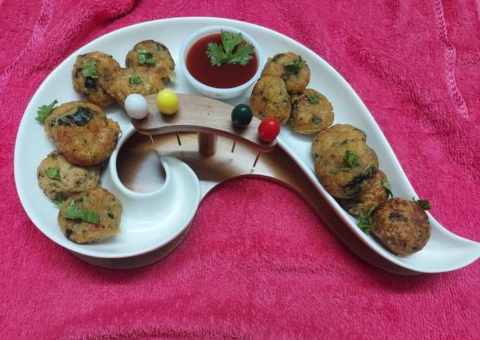 Pan Fried Instant Semolina Potato Appe Recipe by Kumkum Chatterjee ...