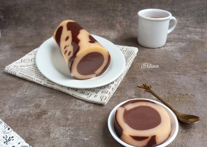 Resep Puding Gulung Marble oleh Erlina - Cookpad