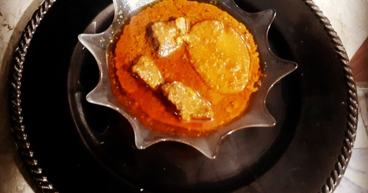 Aloo Ghosht Recipe by Shamila Ali - Cookpad
