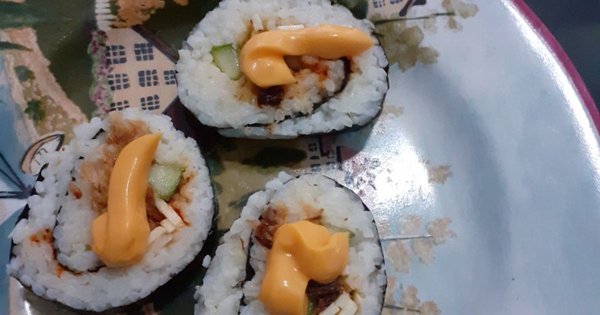 Resep Sushi Tuna Simple Banget oleh DEWI SARASWATI - Cookpad