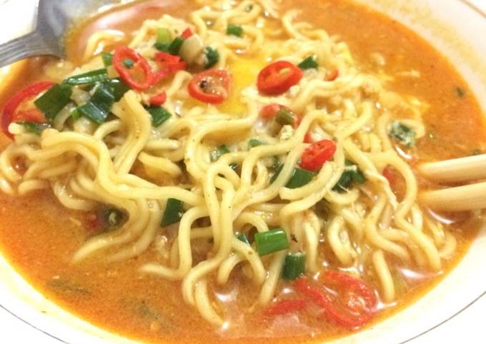Resep Indomie Rebus oleh dapoerpuput - Cookpad