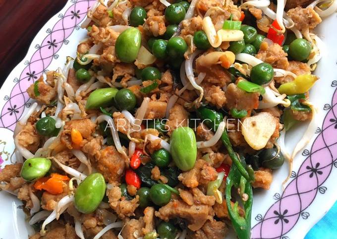 Resep Tumis Leunca dengan Oncom oleh Pratiwi Pramuharsih - Cookpad