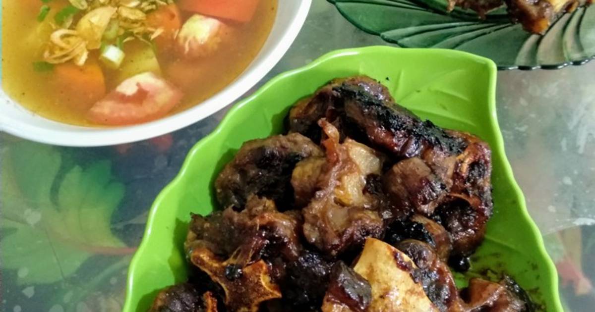 Resep Sup Buntut Bakar Slow Cooker (Oxtail Soup) oleh Cindy Bansaruddin ...