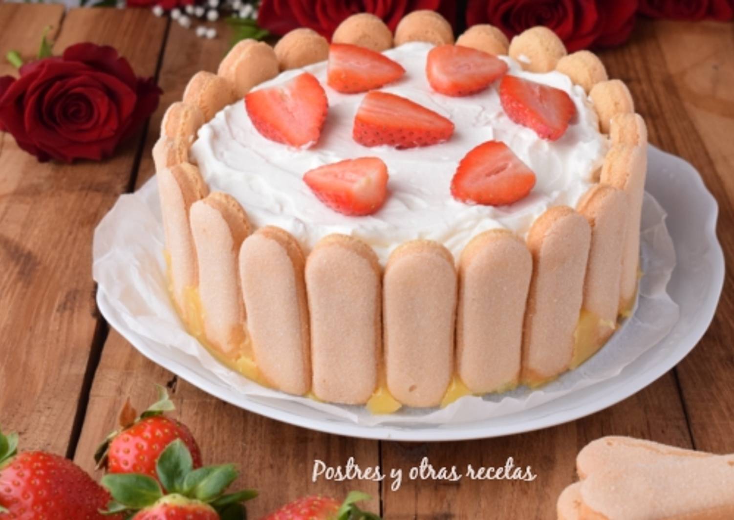 Charlota de fresas Receta de Marisa (Postres y otras recetas)- Cookpad