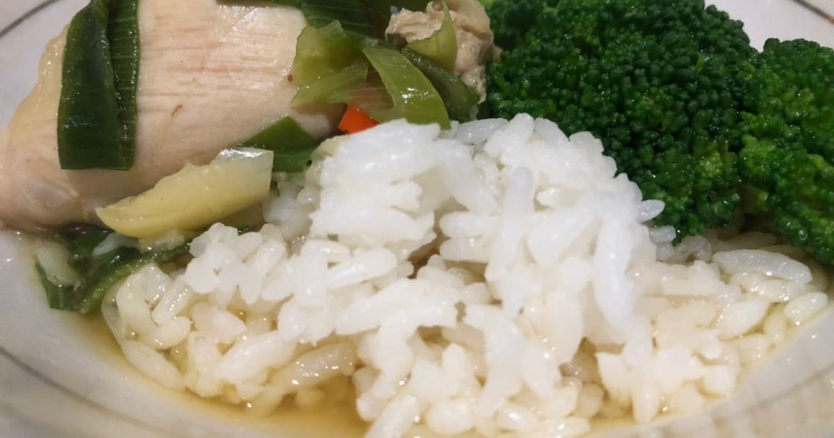 Resep Nasi Soup Ayam (Menu Diet Berkuah) oleh Ike Nofiatin - Cookpad