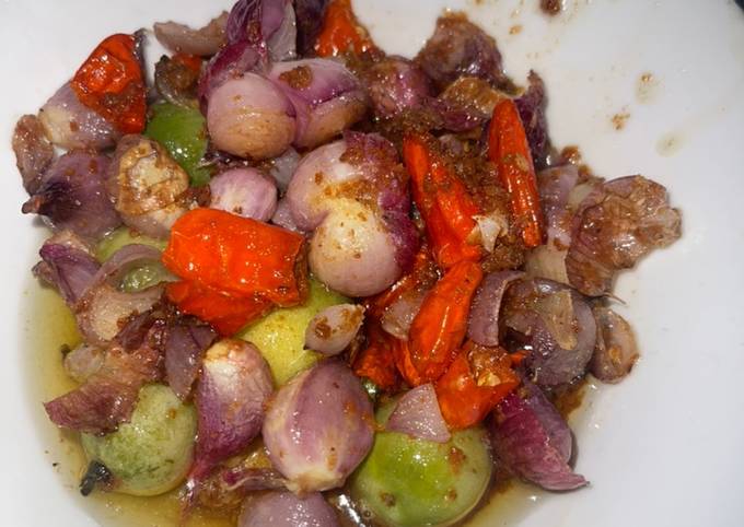 Resep Tumis terasi viral oleh Dini Yuhelfi Nuryanto - Cookpad