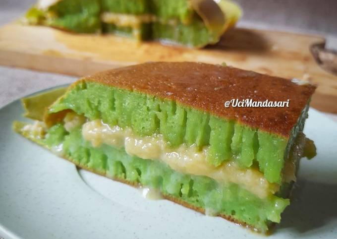 Resep Martabak Manis Pandan (Simple Anti Gagal) oleh Uci Mandasari - Cookpad