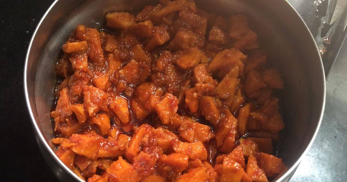 Fresh Turmeric Pickle Recipe by Madhvi Jogia - Cookpad