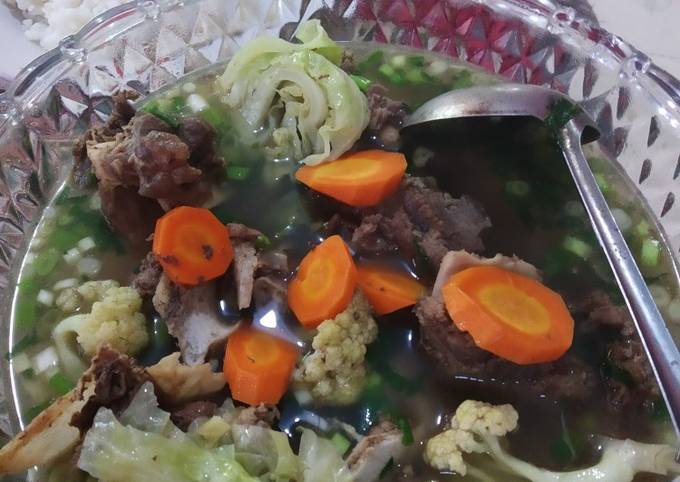 Resep Sop tulang sapi oleh SEKARRADUHIN - Cookpad