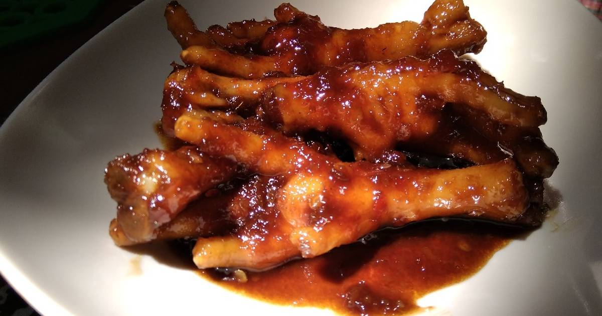 Resep Semur Ceker Ayam Pedas oleh Alma Merah Marun - Cookpad