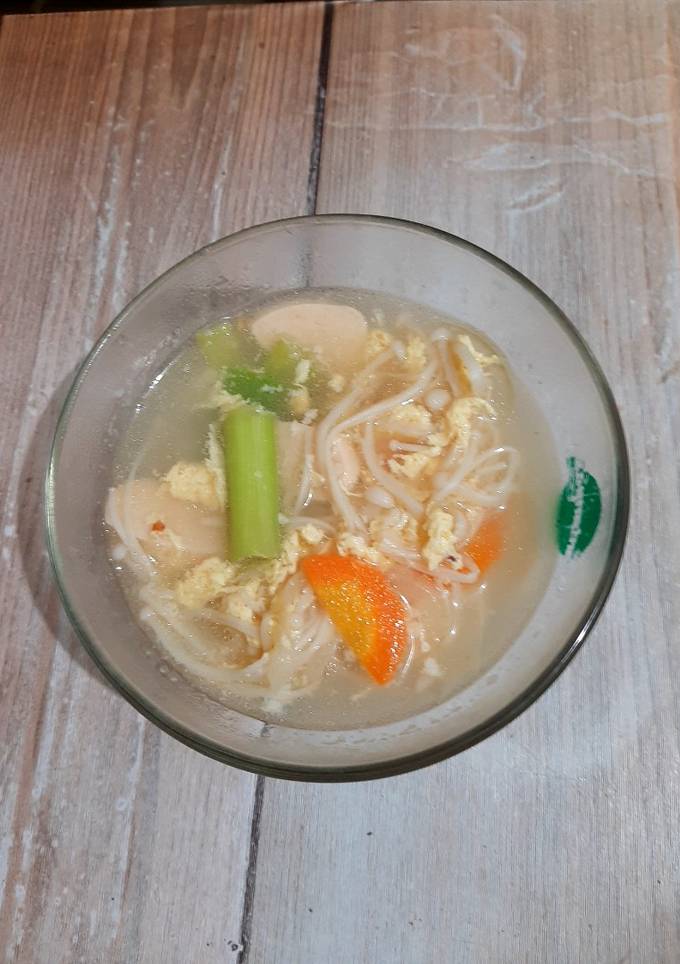 Resep Sup Jamur Enoki Sosis Telur oleh Dapur Emak Qia - Cookpad