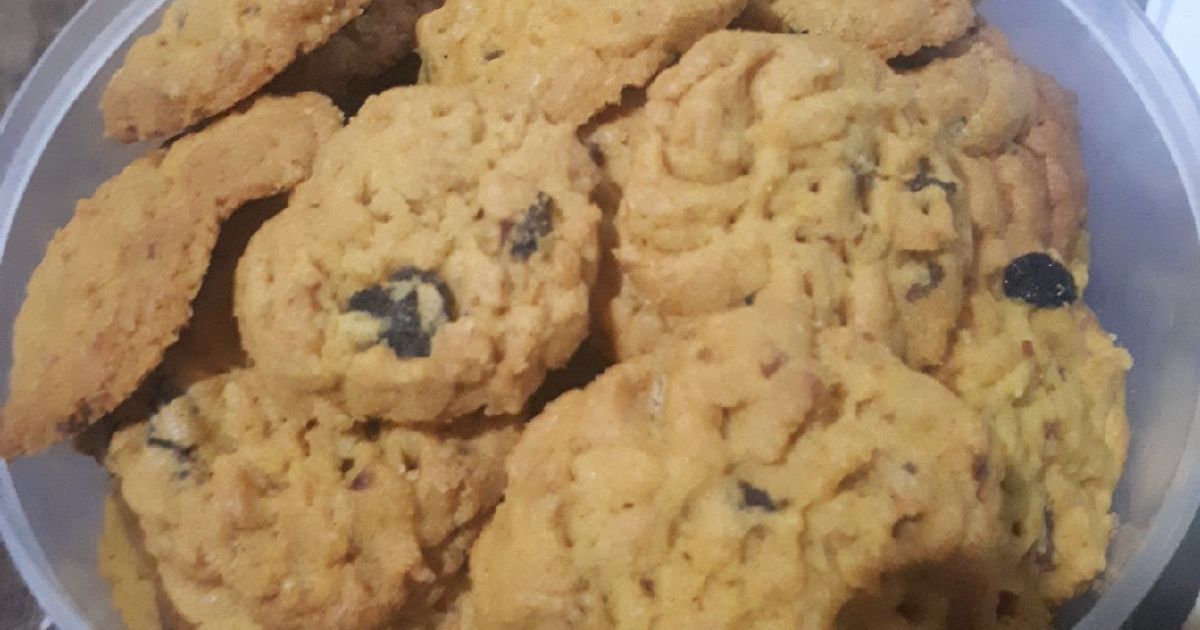 Resep Buttercookies Renyah Gurih Kurma Kismis oleh Niken Choel - Cookpad