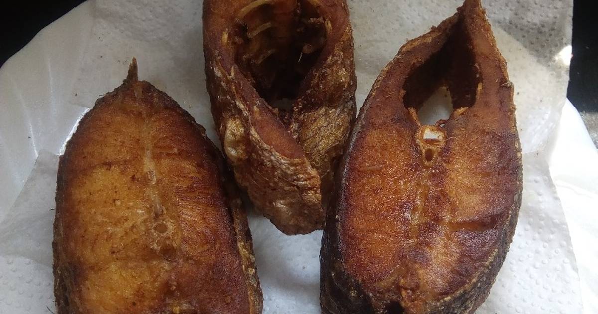 Marinated,fried fish Recipe by phidilliah Njoya - Cookpad