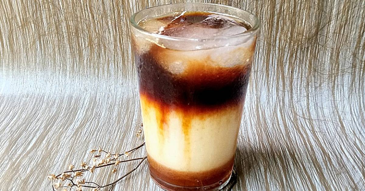 Resep Ice Kopi Susu Gula Aren oleh Alya Nurfitri🍳 - Cookpad
