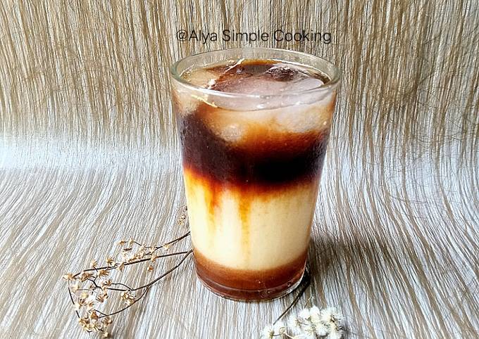 Resep Ice Kopi Susu Gula Aren oleh Alya Nurfitri🍳 - Cookpad