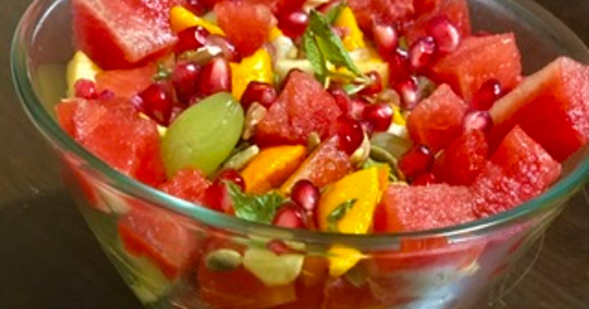 Fruit salad with dry fruits Recipe by Nandinee Parag Jambhulkar - Cookpad