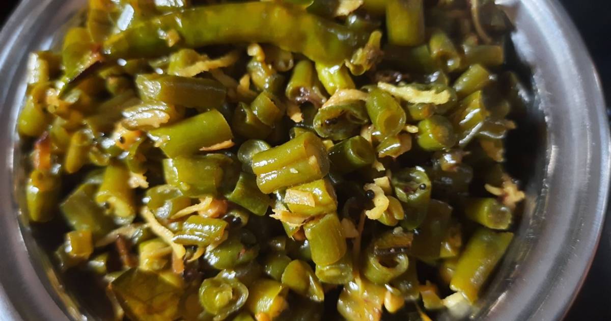 श्रावण घेवडा भाजी (shravan ghevda bhaji recipe in marathi) रेसिपी Anuja ...