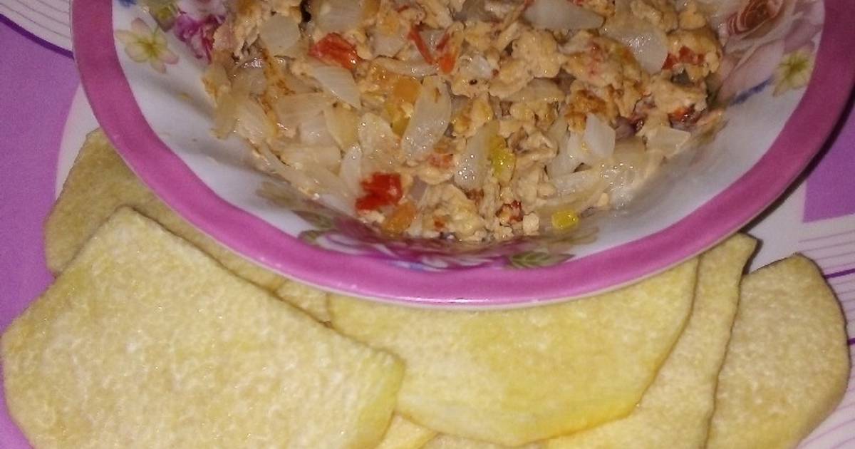 Fried yam with scrambled egg girki daga Oum Nihal - Cookpad