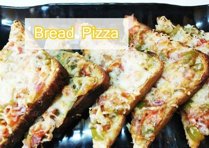 Bread Pizza Recipe by Shalini Diwan - Cookpad