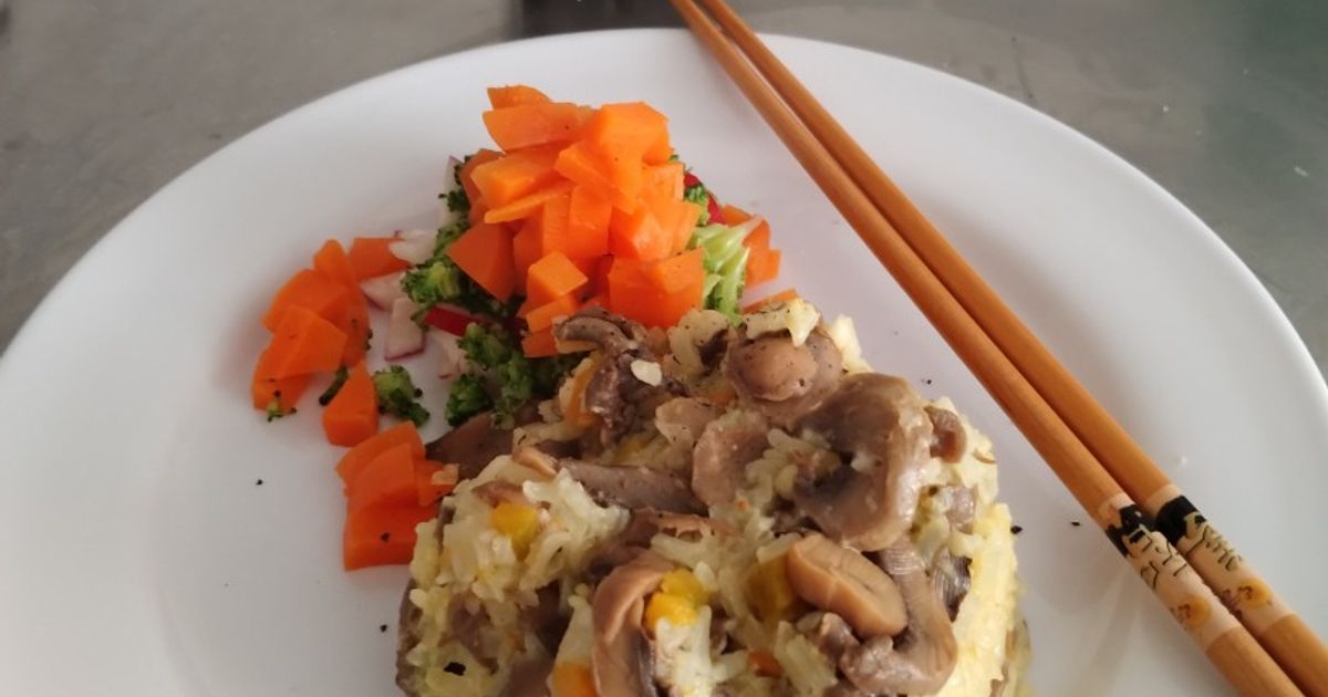 Arroz En Molde Con Champiñones Receta de Dilma More 🇨🇴- Cookpad