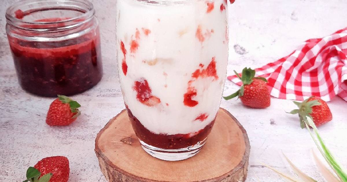 19 resep cara membuat es korean strawberry milk enak dan mudah - Cookpad