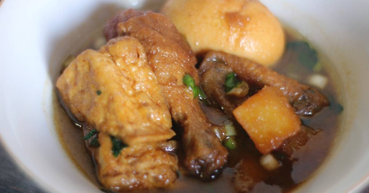 Resep Semur Ayam Kecap oleh Dapoer Nyam - Cookpad