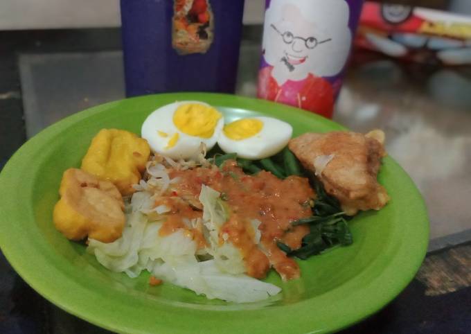 Resep Pecel sayur oleh YoLan Yoland - Cookpad