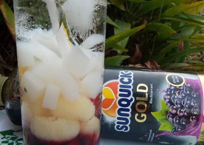 Resipi Minuman sunquick blackcurran soda longan oleh Dang Hanum - Cookpad