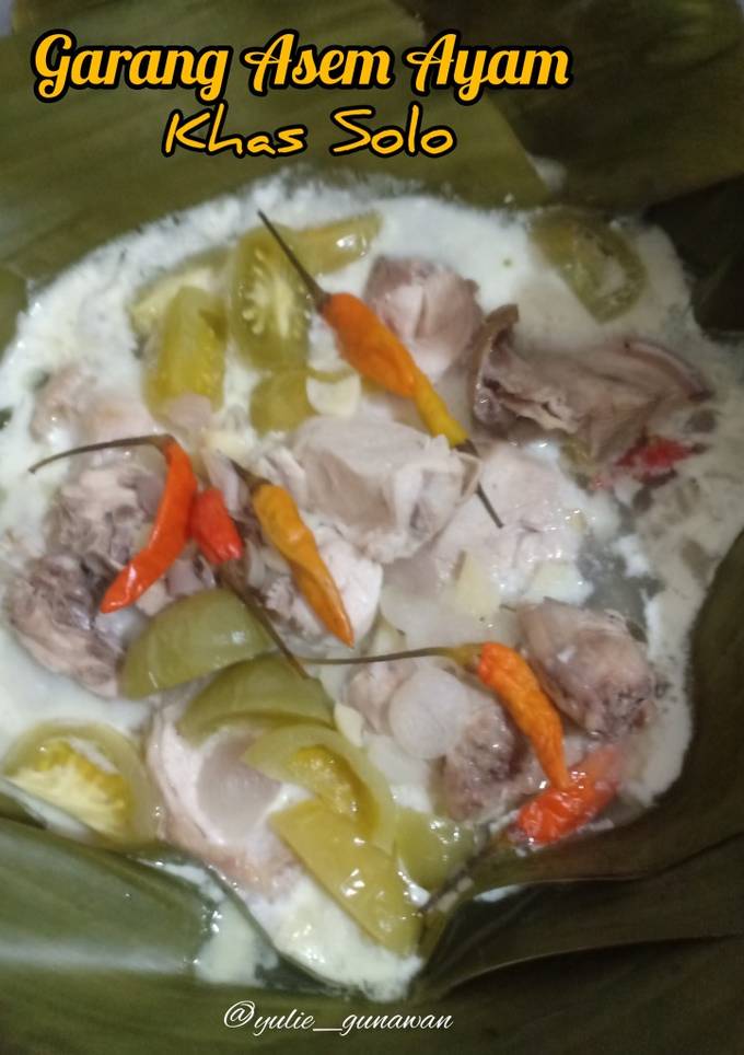 Resep Garang Asem Ayam Khas Solo oleh 🌷Yulie Yuda Gunawan🌷 - Cookpad