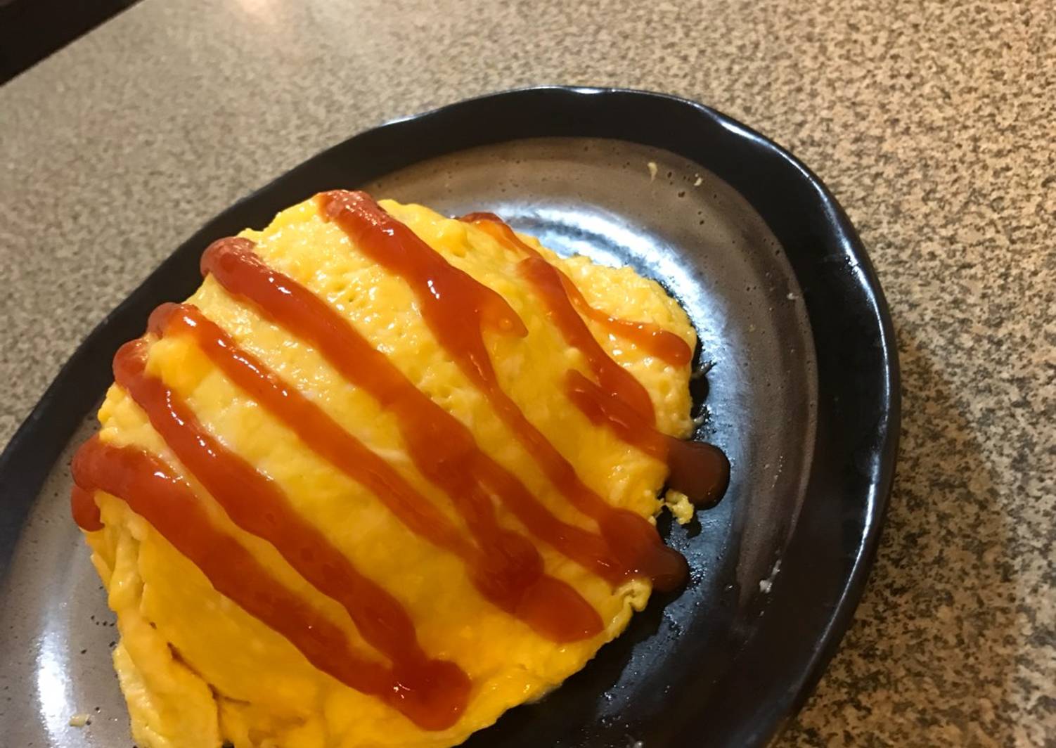 Omurice ~Omelette de Arroz Estilo Japonés~ Receta de ChaBela 🇯🇵- Cookpad