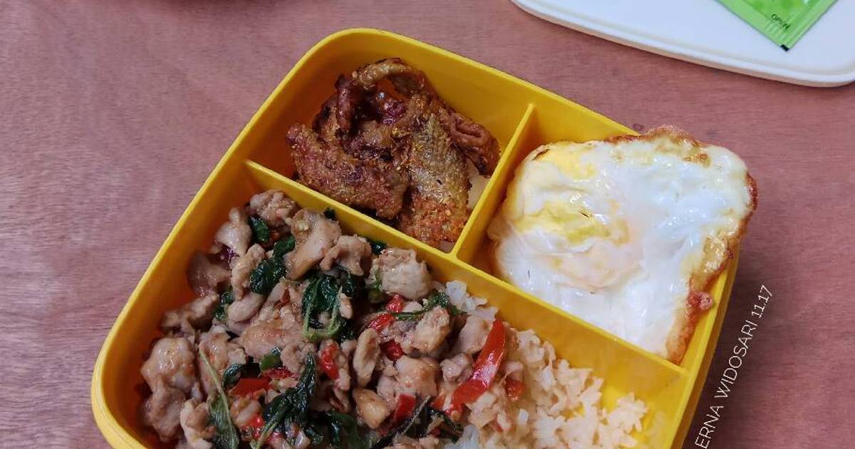 Resep Pad Ga Prao Kai In a box #keto_cp_bento oleh Erna Ummu Aisyah ...