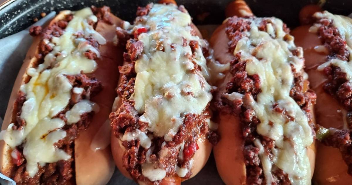 Chili Cheese Dog | Tibor Kiss receptje - Cookpad receptek