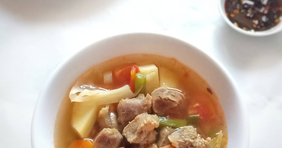 Resep Sop daging sapi simple oleh Eli Yana Dwi Lestari - Cookpad