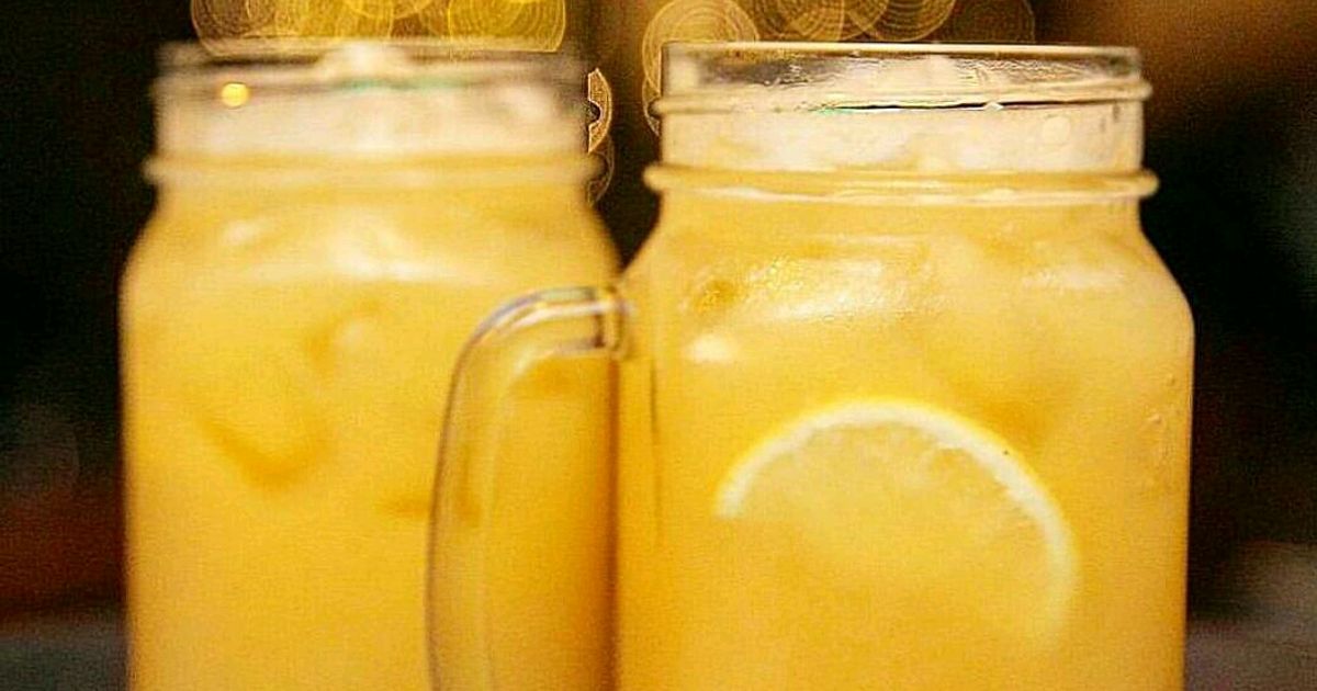Resep Iced Lemon Milk Tea Ala Cafe oleh robiadwy - Cookpad