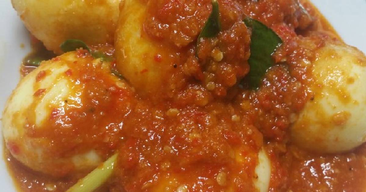 Resep Masak besar: telur bumbu sambel ebi pedas oleh Cahyani Puji - Cookpad