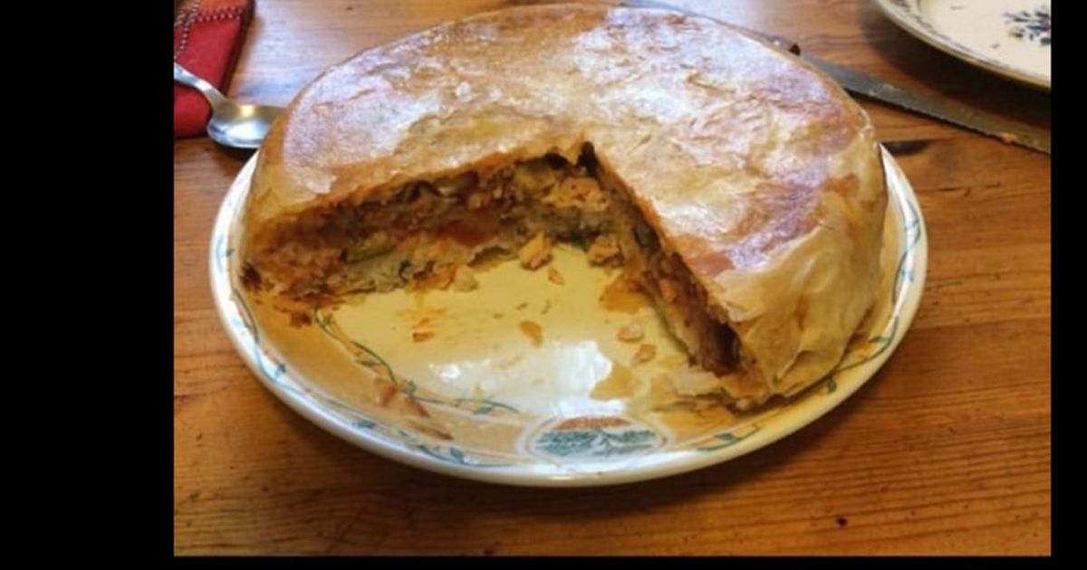 Tourte De Feuilles De Brick Au Riz Tomates Oignons Et Courgettes Et ...