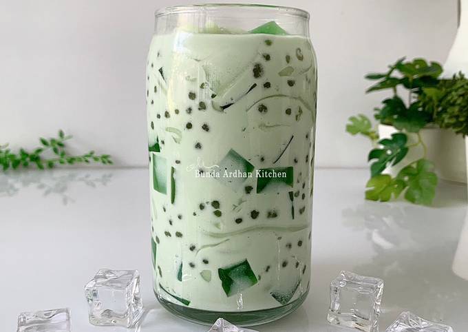 Resep Es Buko Pandan Creamy oleh Irna Sofiana (Nana) - Cookpad