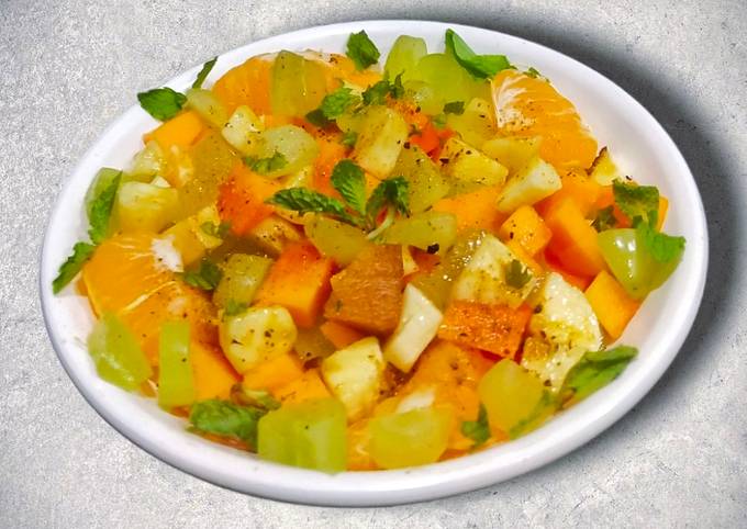 Spiced Fruit Chaat Recipe by Juhi Sewani 💕 - Cookpad
