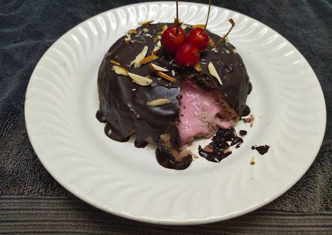 Red valvate choco dom Recipe by Farida Sadikot - Cookpad