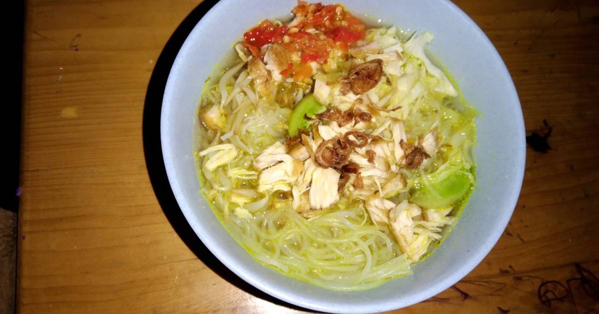 Resep Soto ayam simple oleh Erma Efrilia - Cookpad