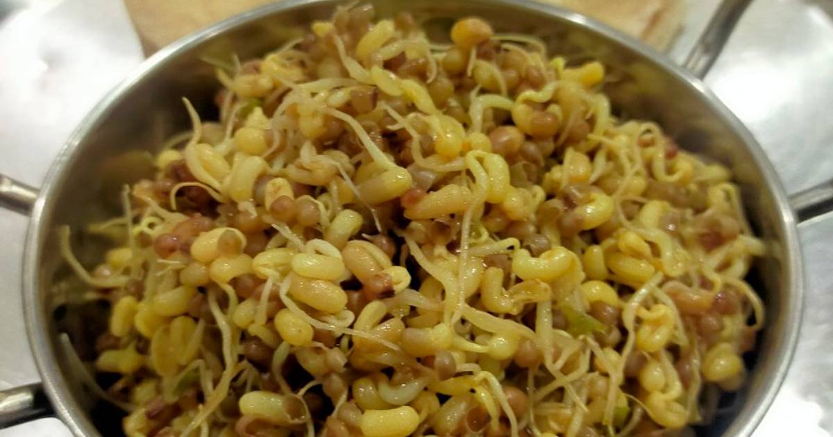 Moth Bean Subzi Recipe by Darshana Patel - Cookpad